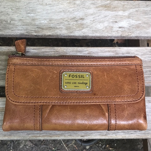 Fossil | Bags | Fossil Long Live Vintage 954 Wallet | Poshmark